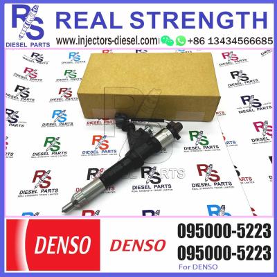 Cina 095000-5223 Iniettore Common Rail 095000-5223 per HINO E13C 700 Serie 23670-E0340 23670-E0341 in vendita