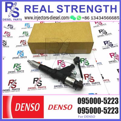 Cina 095000-5223 Iniettore Common Rail 095000-5223 per HINO E13C 700 Serie 23670-E0340 23670-E0341 in vendita