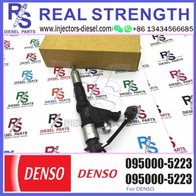 Cina 095000-5223 Iniettore Common Rail 095000-5223 per HINO E13C 700 Serie 23670-E0340 23670-E0341 in vendita