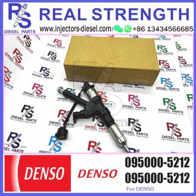 Cina Nuovo ugello Common Rail DLLA150P835 per iniettore del carburante del motore 095000-5210 095000-5211 095000-5212 095000-5213/5214/5215 in vendita