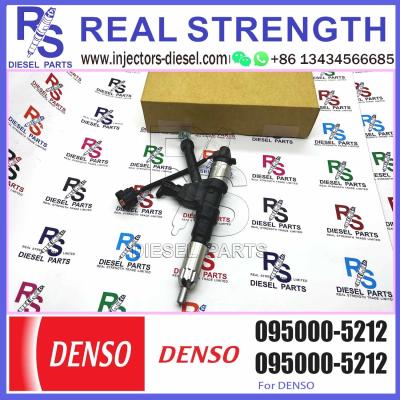 Cina Nuovo ugello Common Rail DLLA150P835 per iniettore del carburante del motore 095000-5210 095000-5211 095000-5212 095000-5213/5214/5215 in vendita