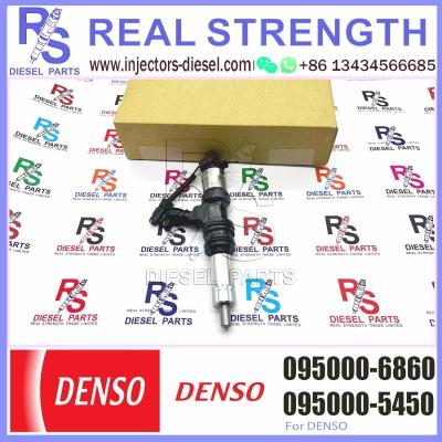 Cina Common rail 6M60 ME304627 Nozzolo iniettore 095000-5450 9709500-686 095000-6860 o iniettore di carburante 095000-6860 in vendita