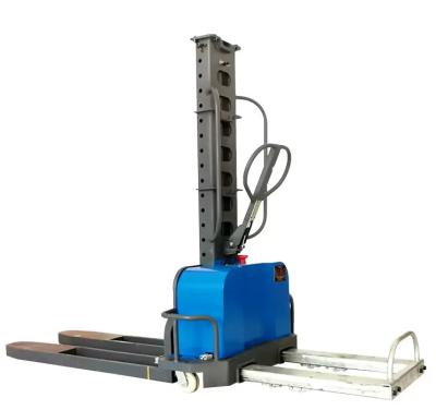 Cina Sollevamento 1500 mm Stacker portatile 500 kg Leggi leggeri gambe retrattili Manipolazione elettrica carrello elevatore in vendita