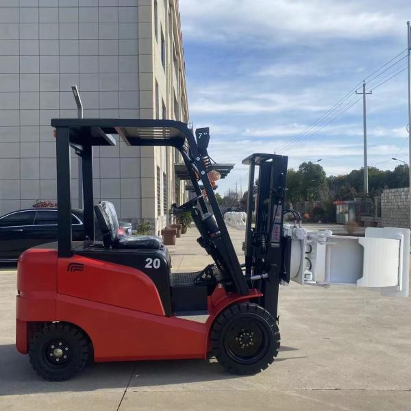Quality 1500kg 2000kg 4 Wheel Counterbalance Forklift 3 Meters Full Electric Stacker CE for sale