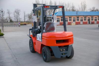 Cina Forklift di sicurezza diesel 3 tonnellate diesel forklift elettrico 4 ruote forklift per magazzini in vendita