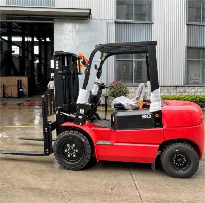 Cina 7716lb 9920lb Camione elevatore a forchetta diesel da 19 piedi con cambio laterale con certificato CE in vendita