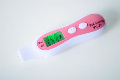 Cina Analizzatore della pelle e dei capelli di Digital di alta precisione per il fronte e la pelle, CE/RoHS in vendita