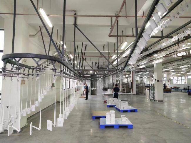 Custom engraved wooden perfume box detail