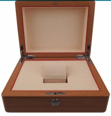 China Square Vintage Watch Display Case With Matte Finish Velvet Lining Drop Proof for sale