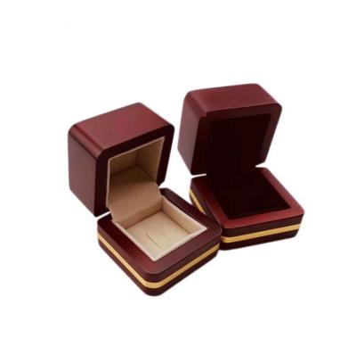 China Handmade Wood Jewelry Box Versatile With Lacquer Finish Velvet Interior for sale