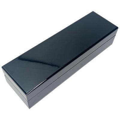 China Custom Black Glossy Luxury Pen Display Box Small Pen Case Wood for sale