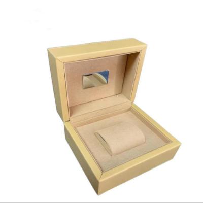 China Single Slot Watch Case Travel Leather Personalized Leather Watch Case FSC Certified for sale