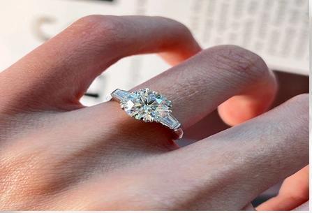 Limited Time Discount 18K Lab Diamonds Ring Square Diamond Ring