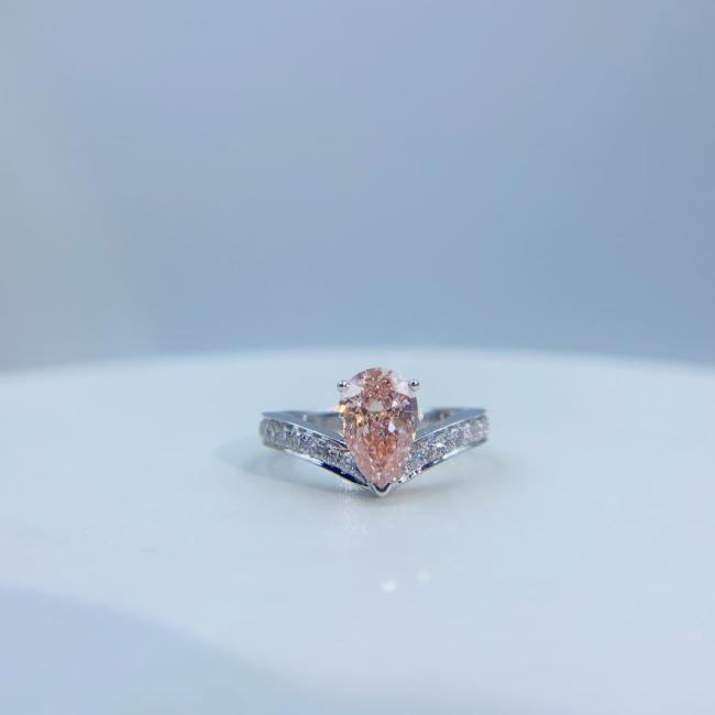 Customizable 18K White Gold Diamond Ring Lab Diamond Jewelry