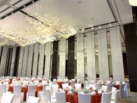 China Movable Hotel Partition Wall with 80mm Thickness and 50dB Sound Insulation - Class A Fire Rated Aluminum Alloy System for sale