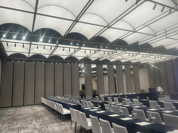 Quality Easy To Install Disassemble Mobile Folding Wall System Customizable For Conference Rooms for sale