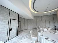 Quality Quick And Easy Installation Banquet Hall Partition Wall Customizable Track for sale