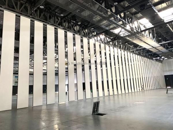 Quality Thickness 100 Mm Exhibition Partition Wall Office Partition Surface Finish According To Customer Needs Durable Modular Design for sale