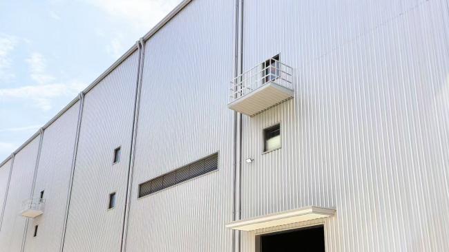 Completed steel structure warehouse installation