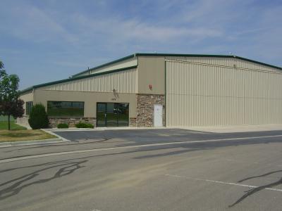 China Economical Multi Span Steel Buildings Workshop , Safety Metal Frame Commercial Buildings for sale