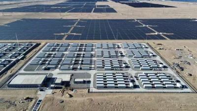 Chine 50 ans de durée de vie Facilité de stockage de métaux pour les solutions de stockage de toit en pente à vendre