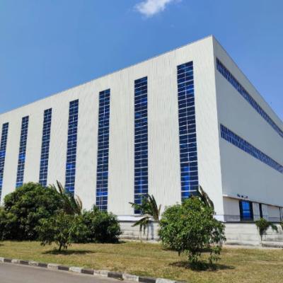 China High Tolerance Steel Structure Warehouse with ±1% Tolerance and Q235/Q355 Grade Steel Support for sale