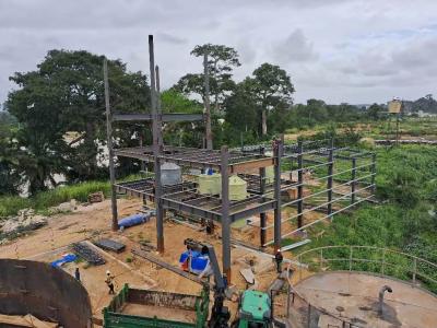 China Customizable Steel Structure Warehouse with Brick Wall 1.2m and ±1% Tolerance Featuring C&Z Purlin for sale