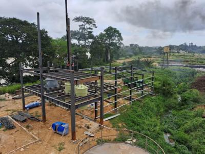 China Customizable Steel Structure Warehouse with Brick Wall 1.2m and ±1% Tolerance Featuring C&Z Purlin for sale