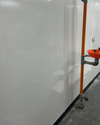 China Aislamiento de panel plano FRP de alta resistencia, liso y fácil de limpiar, múltiples estilos en venta