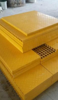 China Lightweight FRP Sheets Transportation / Construction Engineering Supporting Panels for sale