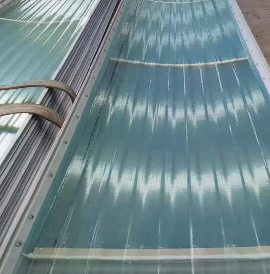 Quality Impact Resistance Daylighting FRP Tile For Shed Greenhouse Roof for sale