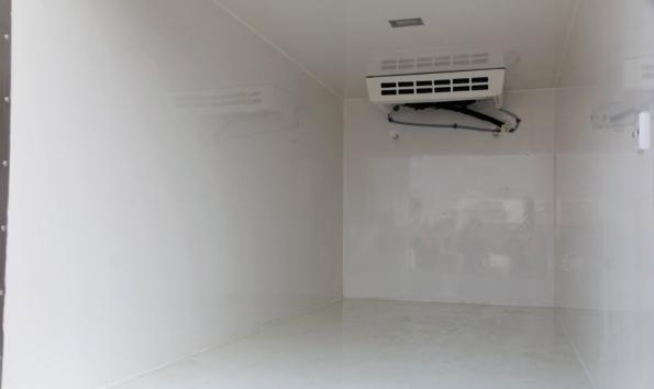 Quality Refrigerated Trucks Flat Smooth FRP Panel Corrosion Resistance Weather for sale