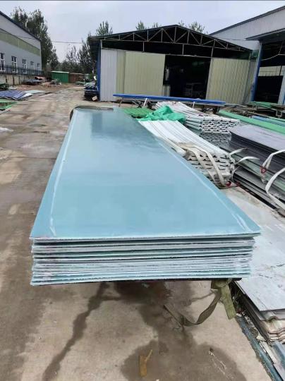 Quality Flat Fiberglass Smooth FRP Panel Used For RV Materials 300 - 500MPa Tensile for sale