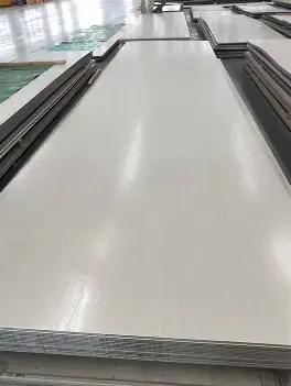 China Smooth FRP Panel  High Strength And Light Weight, Beautiful And Durable, Easy To Form for sale