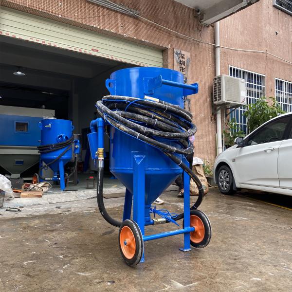 Quality Mobile Handle Portable Sandblasting Machine Wheel Sand Blasting Machine for sale