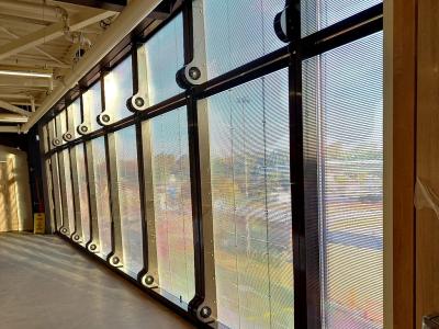 Cina 4K Display LED trasparente e sottile pannello multicolore ad alta definizione in vendita