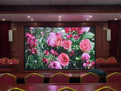 China HD Publicidade Indoor LED Display Screen Full Color Brilho de 16 bits à venda
