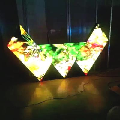 China Tecnologia de ecrã comercial inovadora P2.5, ecrã LED de cores inteiras fixo à venda