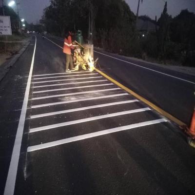 Cina Asciugatura rapida Vernice di linea stradale bianca / gialla Adesione forte ISO 9001 approvato in vendita