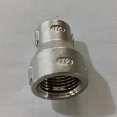 China AISI 304 ISO 49-1994(E) CL150 Stainless Steel Cast Threaded Reducer for sale