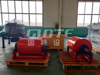 中国 1200-5000 ガウス 乾燥回転永久磁気分離器 ベルトコンベア用のドラムポリー 販売のため