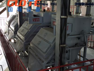 Cina 9001 Certificato GZP Vertical Complex Crusher Machine per la produzione di sabbia artificiale in vendita