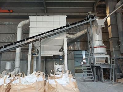 China Instalação de guia de triturador complexo da série 2023 GZP e para triturador de minerais duros à venda