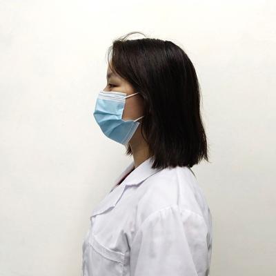 China Waterproof And Dustproof 3 Layers Disposable Medical Surgical Face Mask for sale
