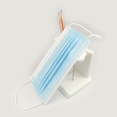 China Anti Virus Melt Blown FFP2 FFP3 Waterproof Type IIR Medical Face Mask for sale