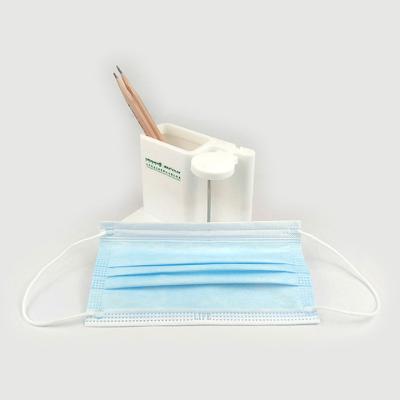 China Anti COVID-19 Chinese Factory White Disposable Medical Surgical Face Respirator for sale