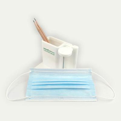 China Anti COVID-19 Melt Blown Chinese Factory Blue Disposable Medical Surgical Face Maks for sale