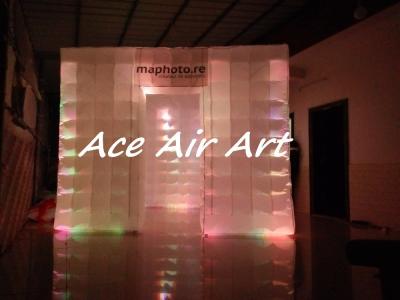 China rental large 3x3m portable cube inflatable photo booth tent with colorful led lights for wedding for sale