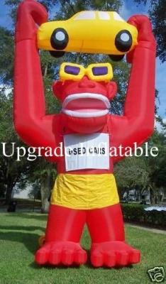 China custom 20ft inflatable gorilla with car and blower for advertising and promotions for sale