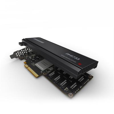 Cina SSD 3.84TB dello SSD interno a 2,5 pollici Samsung PM1733 di PCIe Gen4 X4 NVMe U.2 in vendita